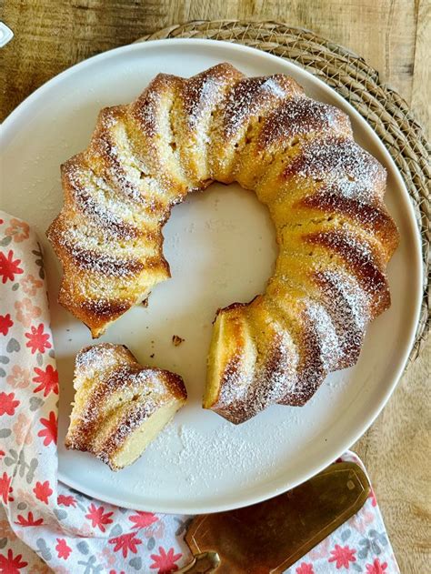 Gâteau au yaourt moelleux recette facile
