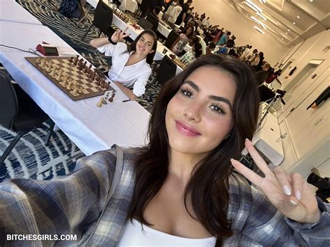Andrea Botez Nude Celeb Itsandreabotez Celeb Leaked Nude Photo The