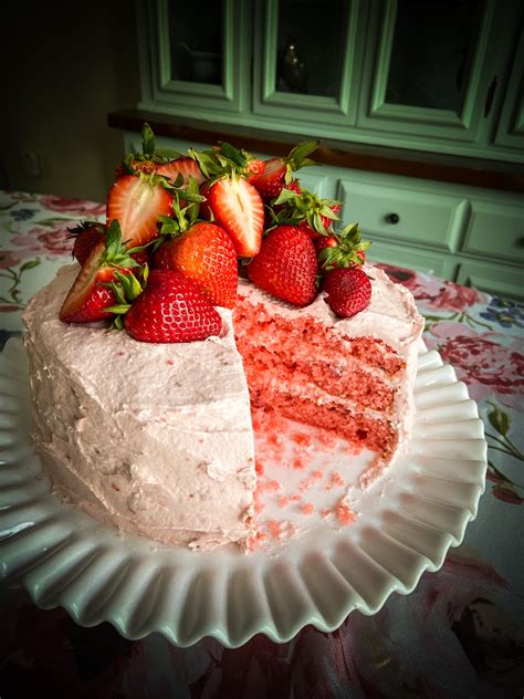 Fresh Strawberry Cake With Strawberry Buttercream Frosting
