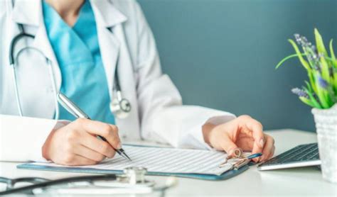 A necessidade do exame médico no retorno ao trabalho Sindilojas