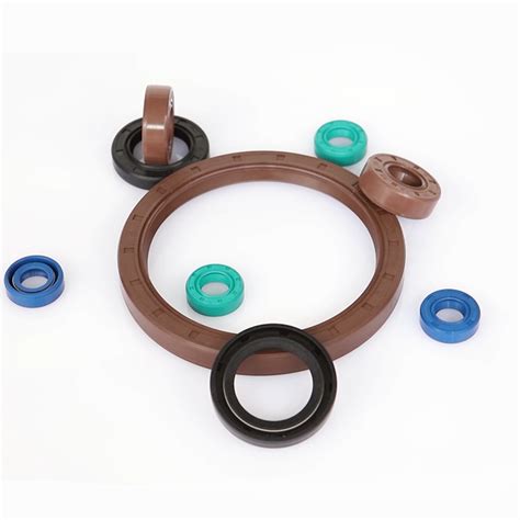 Tc Type Oil Seal NBR FKM Double Lip Rotary Oil Seal China Tc Oil Seal
