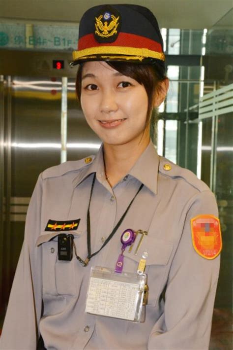 台灣最美女警大長腿超性感 火辣生活照曝光 每日頭條