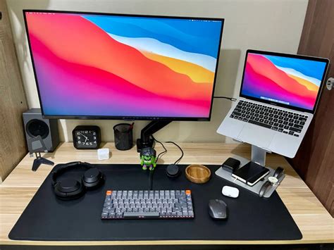 The Beauty Of Monitor And Laptop Stands And A Hulk Cord Holder