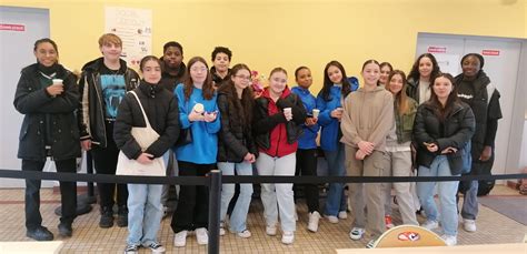Rencontre anciens élèves de 3e Cours du Sacré Coeur
