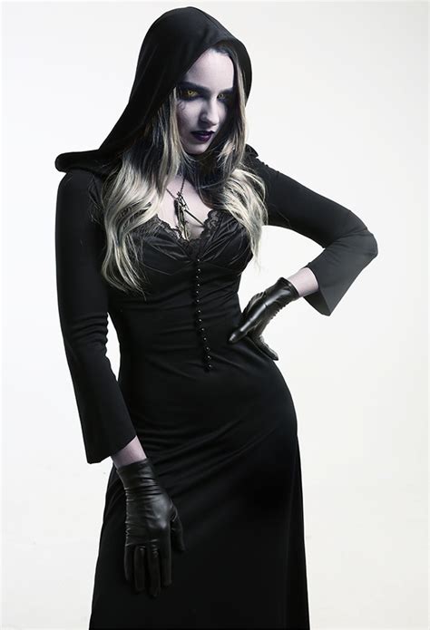 Resident Evil 8 Village Cosplay Kostüm Damen Vampir Daniela Lady