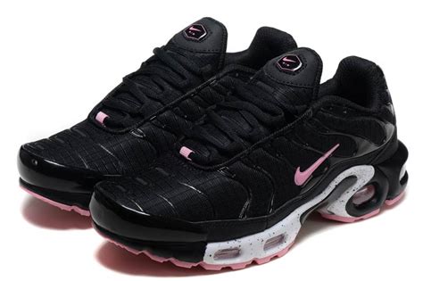 Tn Noir Et Rose Nike Tn Requin Femme Boutique Chaussures De