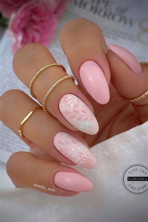 Stunning Almond Shape Nail Design For Summer Nails