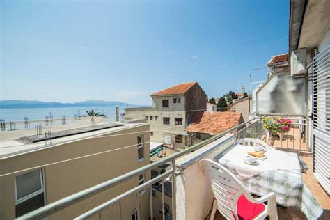Apartmani Mirna Gradac Apartmaninfo Hr