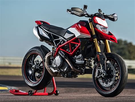 Ducati Hypermotard M S Potente M S Agresiva Y Con M S Ayudas