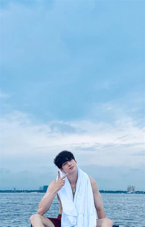 CHA EUNWOO INTERNATIONAL on Twitter RT Kkorepo ASTRO チャウヌ顔も彫刻なのに