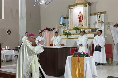 Celebran la inauguración de las refacciones del templo y la