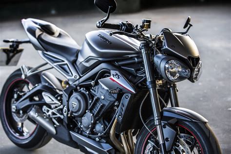 Triumph Launches A Street Triple Motonews Brasil