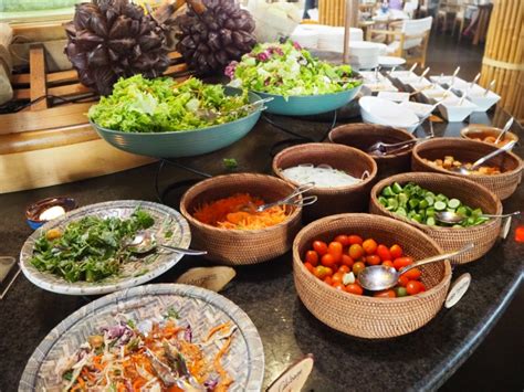 梅田でサラダバー野菜食べ放題ができるお店まとめ8選ランチや安い店も TSグルメ
