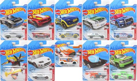 Série HW Rescue Completa Main Line 2020 10 Miniaturas Hot Wheels