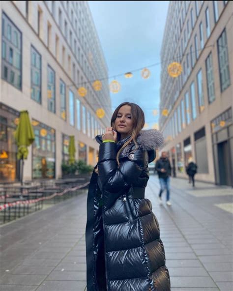 Moncler Daunenmantel Mantel Parka