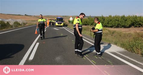 Els tres motoristes morts a Alfés són dues dones de 34 i 44 anys i un