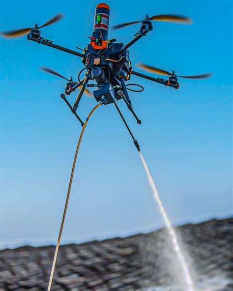 1 Allier Nettoyage par drone toitures façades bardages