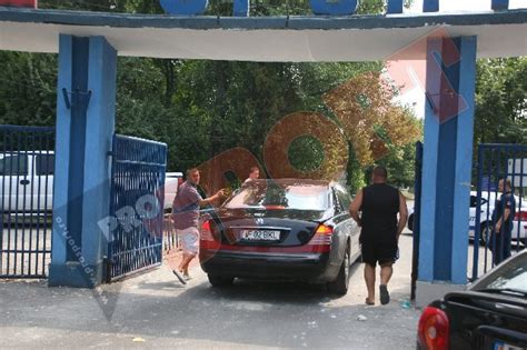 Ziua Cea Mai Lung Vezi Culisele Scandalului Dintre Gigi Becali I Pi Urc