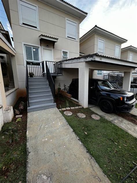 Casa de Condomínio na Rua Adozinda Lopes 900 Granja Viana em Cotia