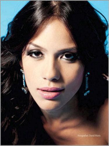 Katherine Bautista Es La Playmate De Septiembre 2012 En Playboy Venezuela