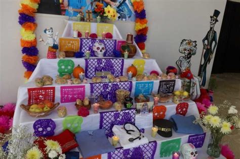 Por Que Se Deben Colocar Niveles En El Altar De Dia De Muertos Optimized