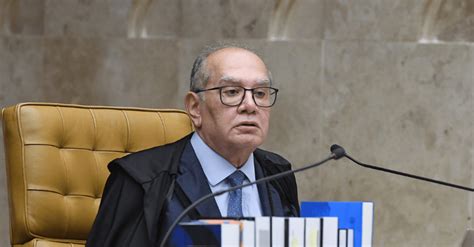 STF cassa reconhecimento de vínculo de emprego de empregado PJ e banco