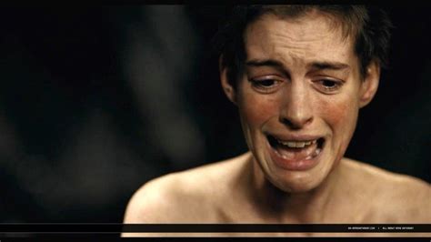 Naked Anne Hathaway in Les Misérables