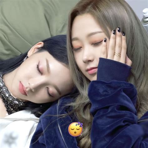 Aespa Karina Giselle Lq South Korean Girls Korean Girl Groups Who Runs The World Black