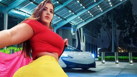 Viking Astryr Curvy Model Latest Body Onlyfans Fashion Biography