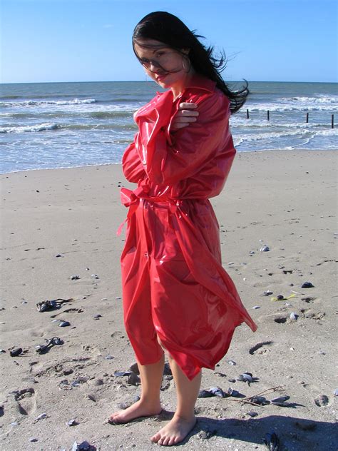 Rainweargirl A Place To Appreciate The Style Beauty And Practicality