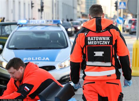 Wstrz Saj Ca Mier Latka Na Woli Policja Schwyta A Kierowc