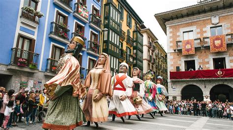 Programación de los Gigantes y cabezudos de Aste Nagusia de Bilbao