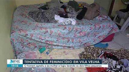Pai invade casa dá marretadas na ex mulher e foge filhos de 2 e 3