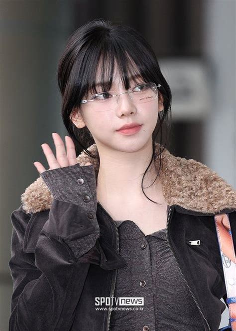 SPOTV ent trên X 240220 Baby gurl aespa official s KARINA with