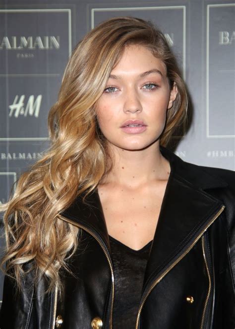 35 Gorgeous Styles To Get Beach Waves In Your Hair Haircuts And Hairstyles 2020