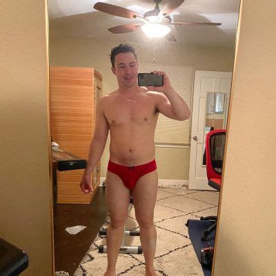 Onlyfamousnakedmen Tumblr Tumbex