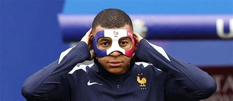 El motivo por el que Kylian Mbappé no podrá jugar con la máscara de Francia