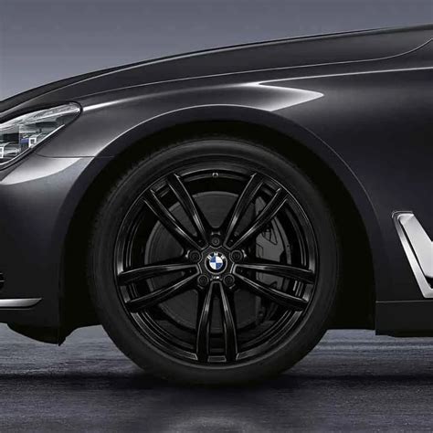 ShopBMWUSA COLD WEATHER WHEEL AND TIRE ASSEMBLIES
