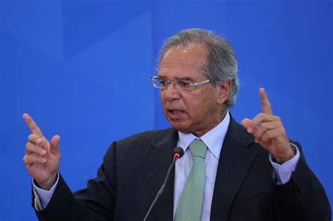 Governo já autorizou a antecipação de feriados diz Guedes Jovem Pan