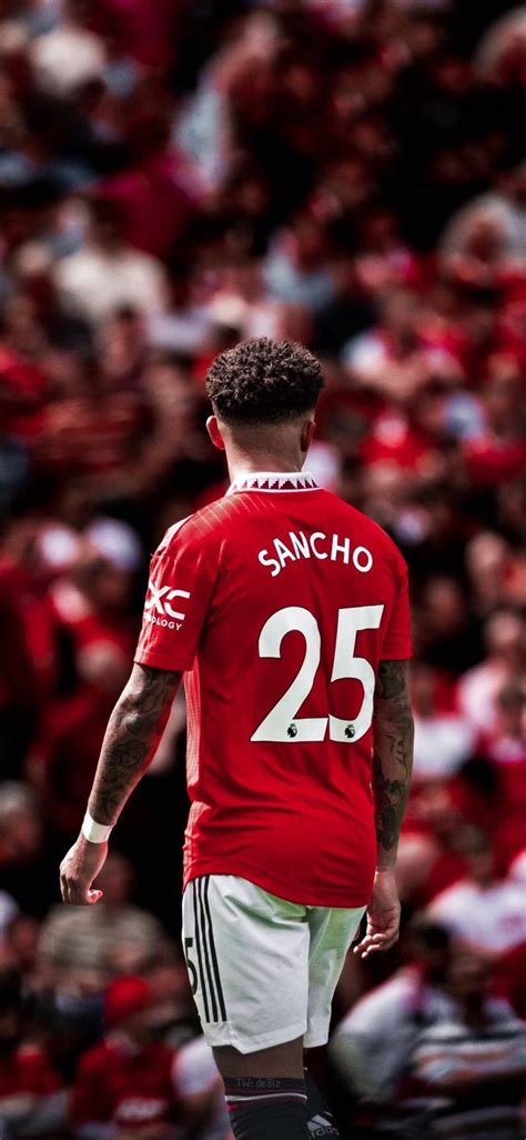 Pin de Quang Anh Phạm em Jadon Sancho 25 em 2022 Futebol Esportes