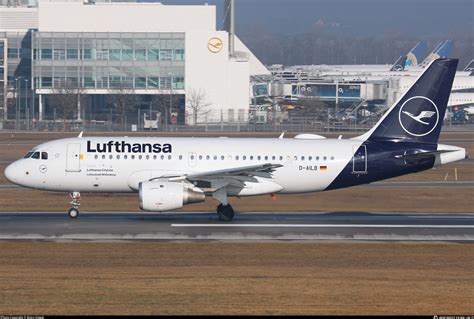 D AILB Lufthansa Airbus A319 114 Photo by Björn Düwel ID 1238613
