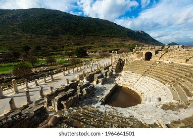 Selçuk İzmir Türkiye 21 03 2023 Ancient Ruins Stock Photo 2287629285