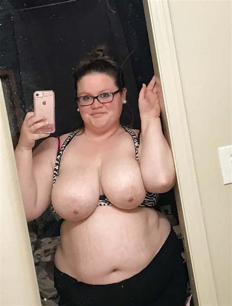 Impressive Woman Shows Her Tricks