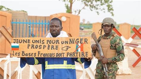 Expulsion de lambassadeur français du Niger entre Paris et les