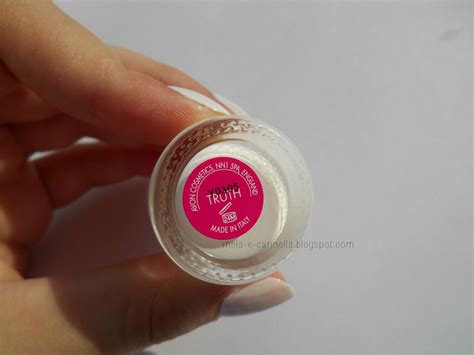 Mela E Cannella Avon COLORTREND Fashion Nail Enamel Truth
