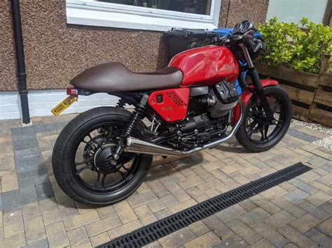 Custom Moto Guzzi V7 Cafe Racer Slick Moto Guzzi Cafe Mandello Raw