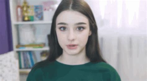 Dasha Taran Dasha Taran Discover Share GIFs