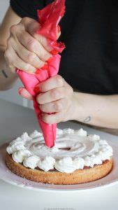 Torta Alle Fragole Con Crema Chantilly Anna On The Clouds