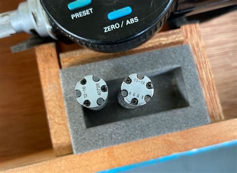 MITUTOYO BOREMATIC 3 Punkt Innenmikrometer Digital Gebraucht