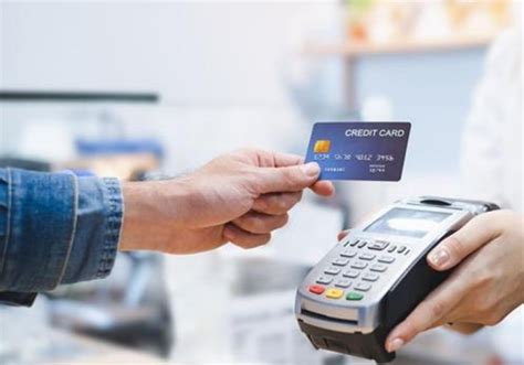 El Banco de España avisa sobre lo que debes hacer si te piden el DNI al